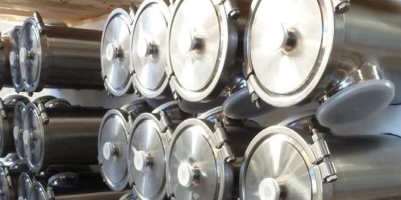 Membrane Housing SS 8 inch - PT DELTA PURO INDONESIA